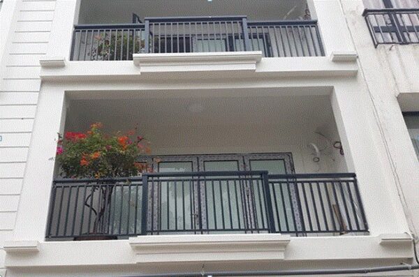 Báo giá ban công lan can sắt 2025, Làm ban công lan can sắt ở Sài Gòn