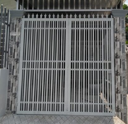 mẫu cửa cổng sắt hộp đẹp 2026, Làm cửa cổng sắt hộp tại HCM